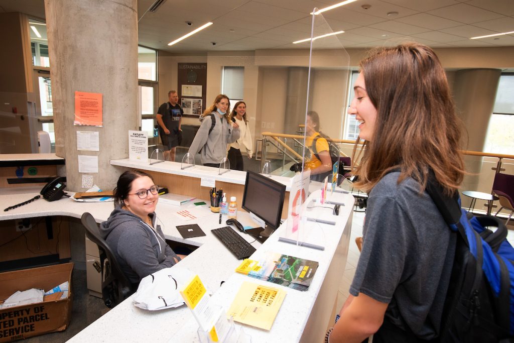Catlett Hall Lifestyle, Oct 2021 – Iowa Admissions