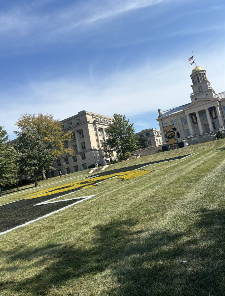 Top 10 Fall Things at the University of Iowa – Kelsey